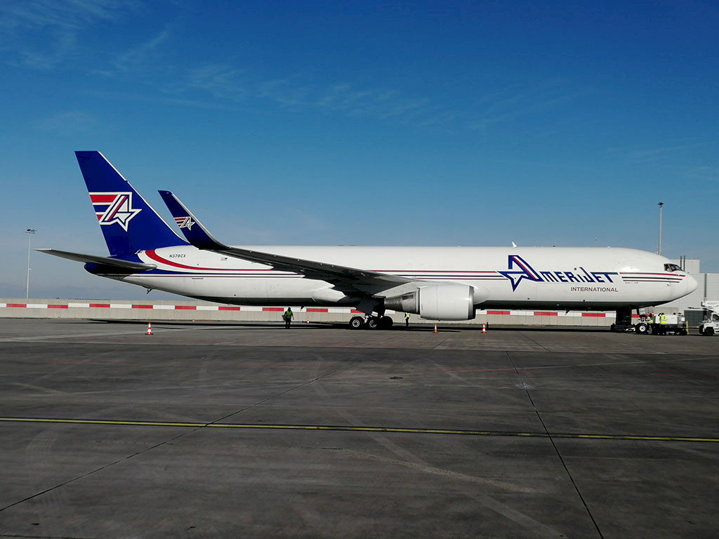 Boeing 767F Amerijet International přistál v Praze | Airways.cz