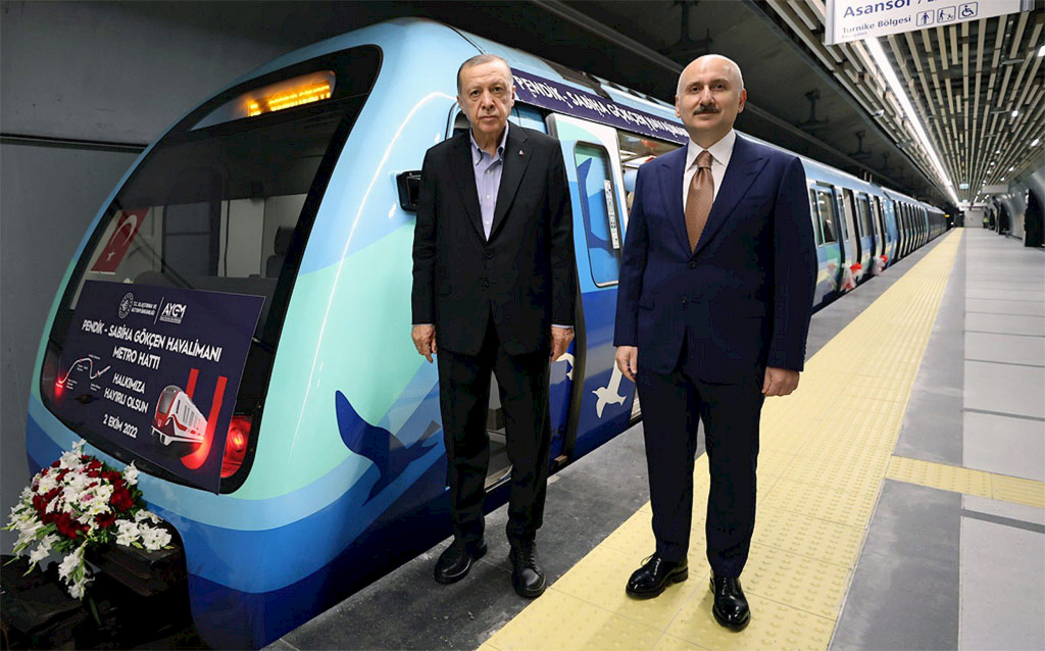 Istanbulské letiště Sabiha Gökçen získalo spojení s městem linkou metra ...