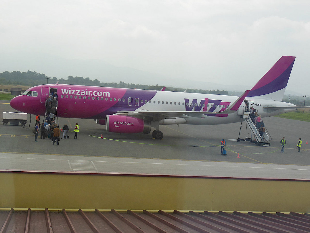 Wizz Air zruší svoji bázi v Tuzle | Airways.cz