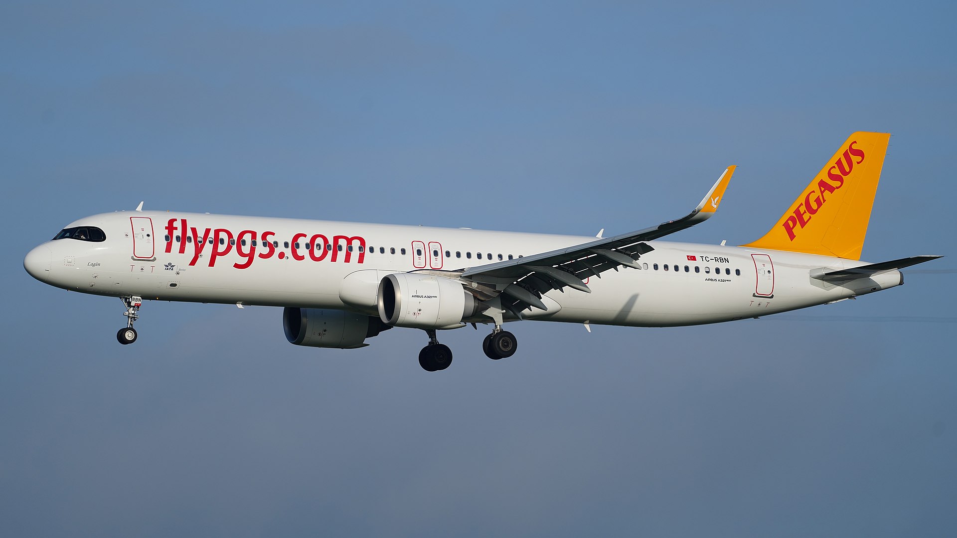 Montážní linka Airbusu v Toulouse vyrobila první A321neo | Airways.cz