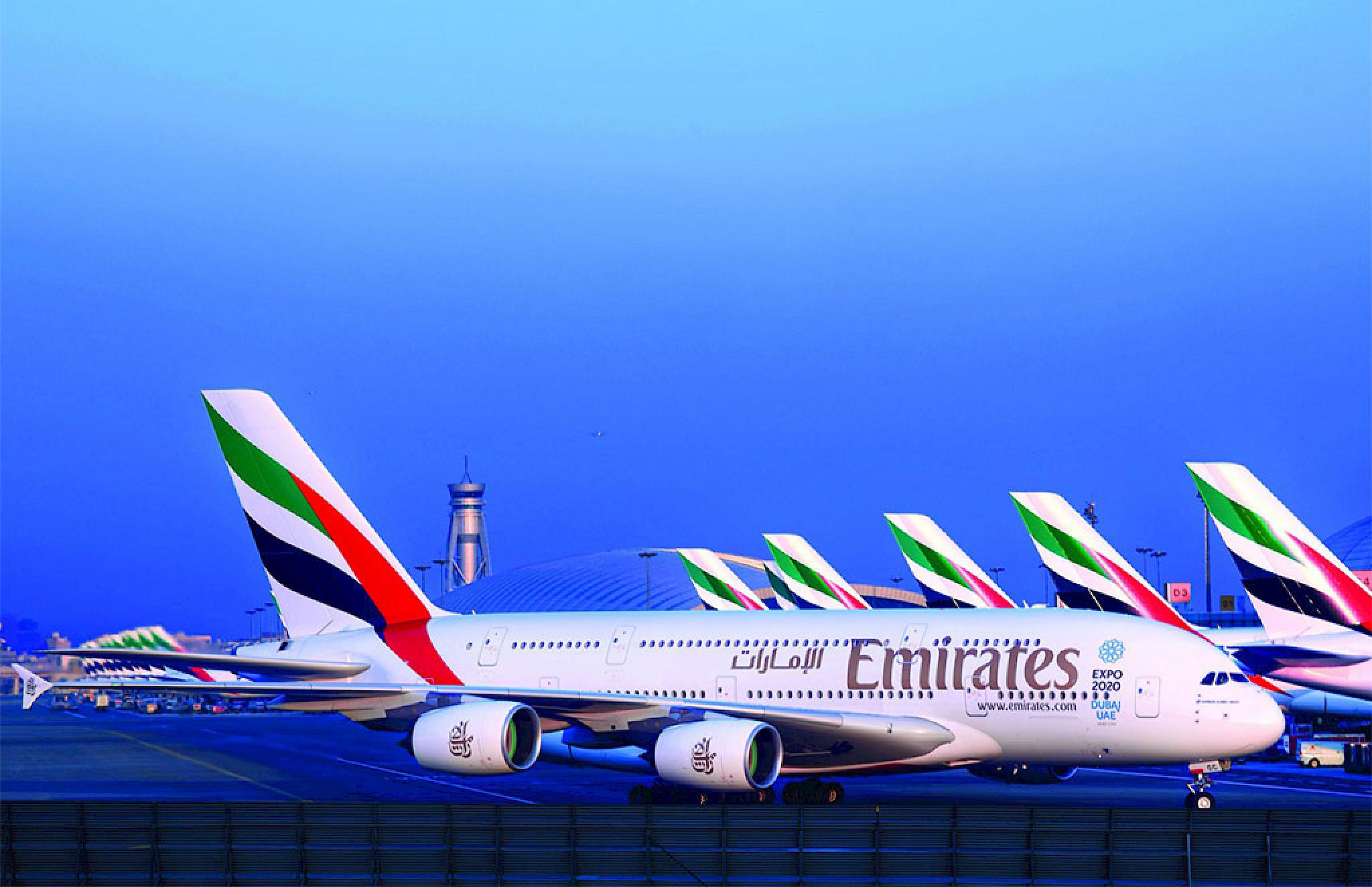 Emirates pozastavily všechny lety z a do Dubaje | Airways.cz
